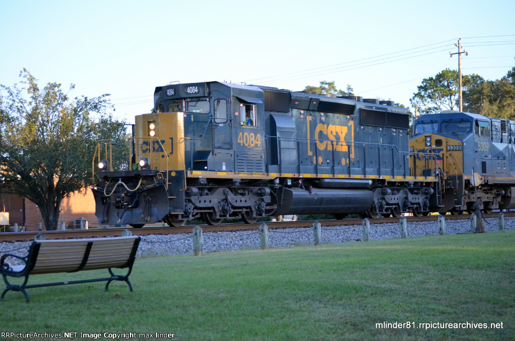 CSX 4084